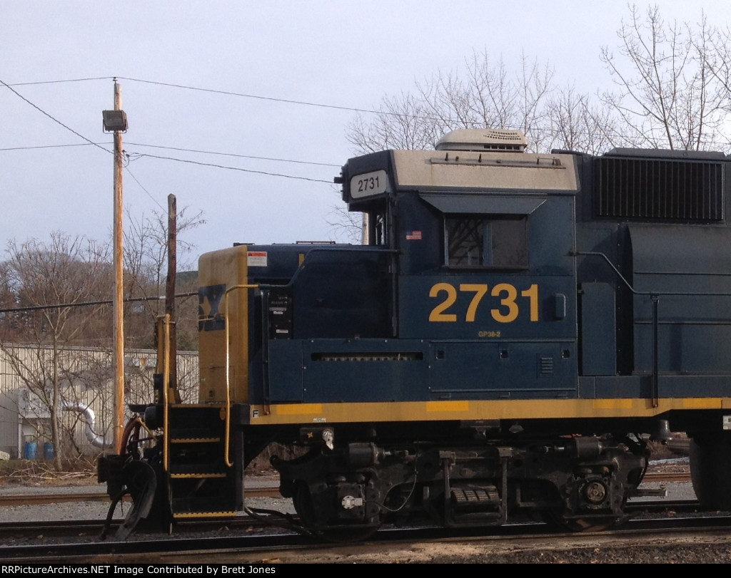 Close Up of CSX 2731s cab